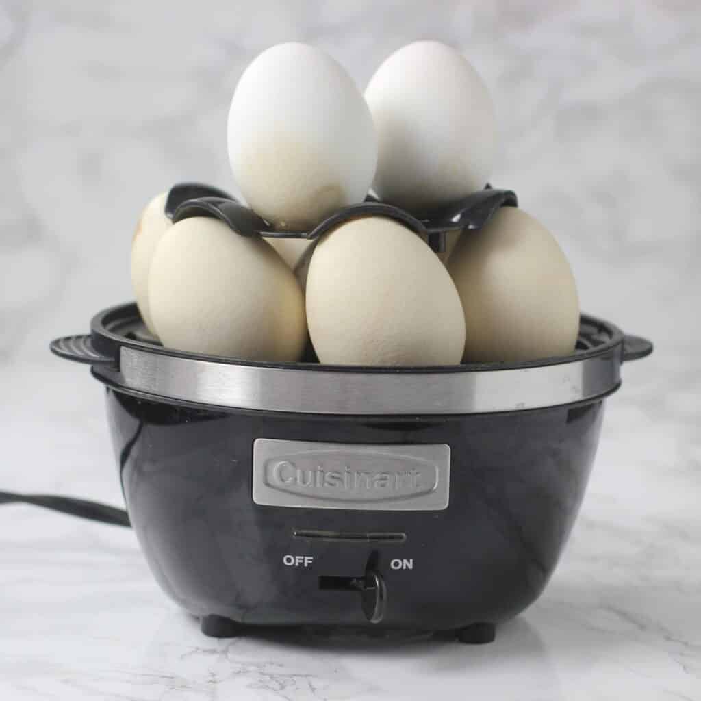 Easy Traditional Deviled Eggs (without vinegar) - Cooking Up Memories