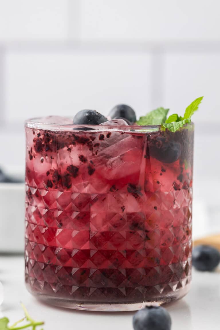 The Best Blueberry Lemonade Vodka Cocktail - Cooking Up Memories