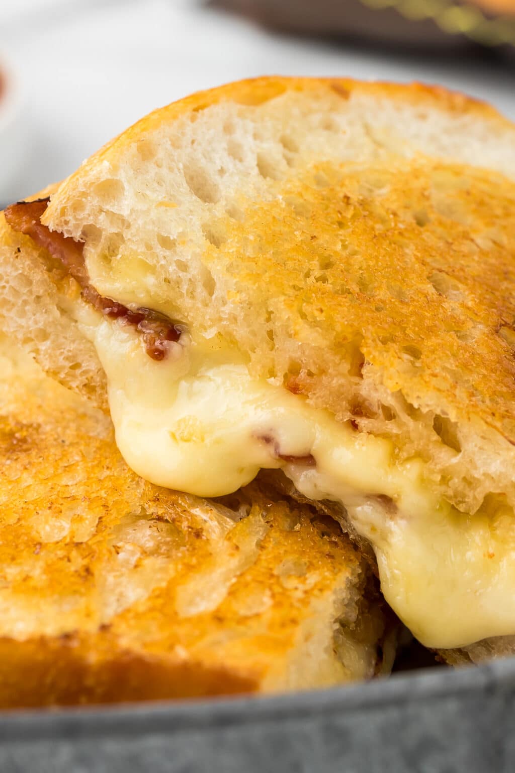 Havarti Grilled Cheese with Bacon and Jalapeno Jelly - Cooking Up Memories